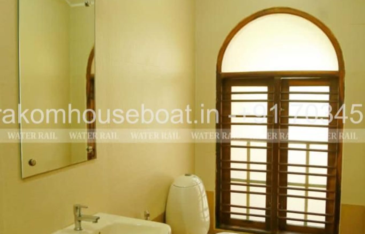 2 Bedroom Deluxe Houseboat - Kumarakom House Boat
